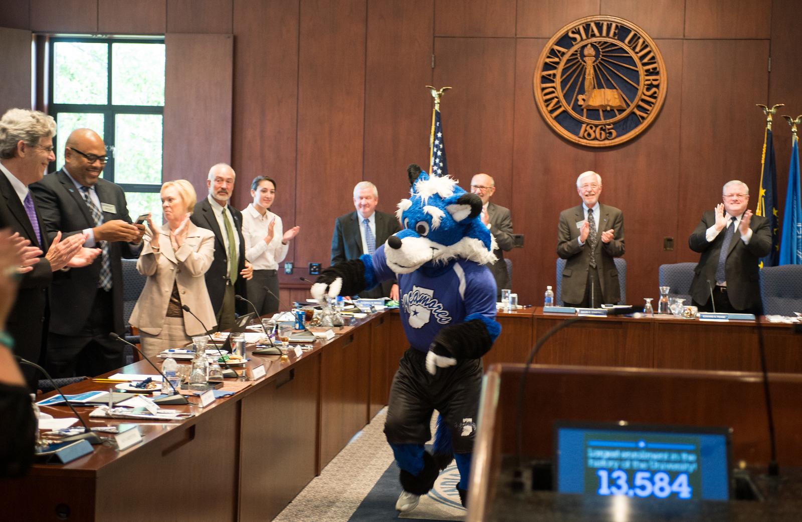 Strike up the band: Indiana State enrollment at all-time high ...